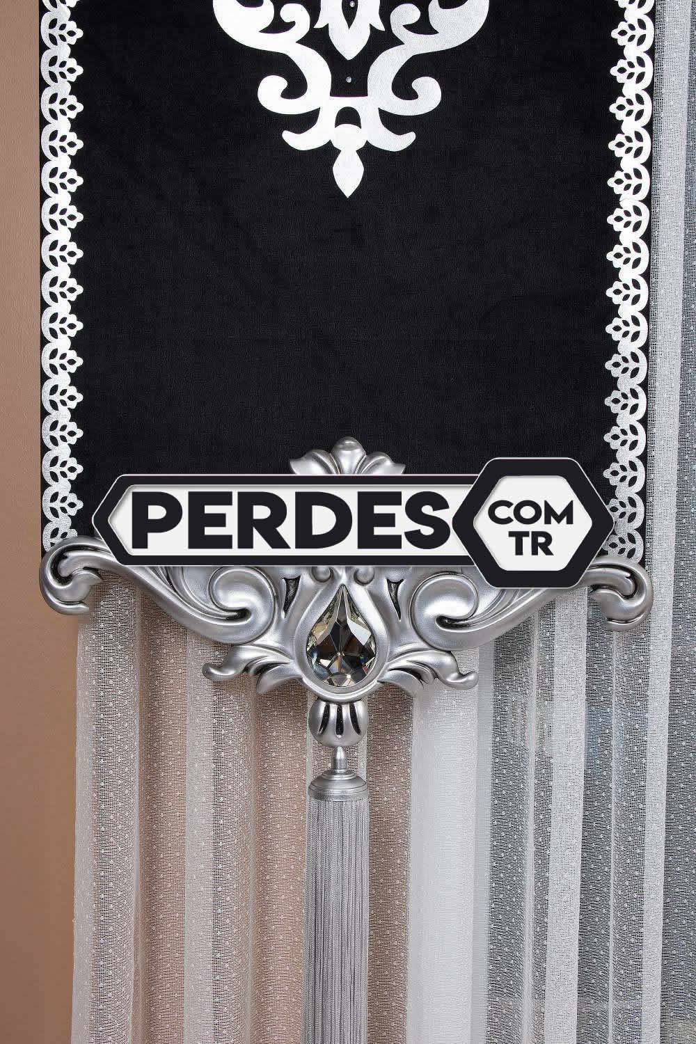 Siyah Kadife Varaklı Japon Fon Perde | PERDES